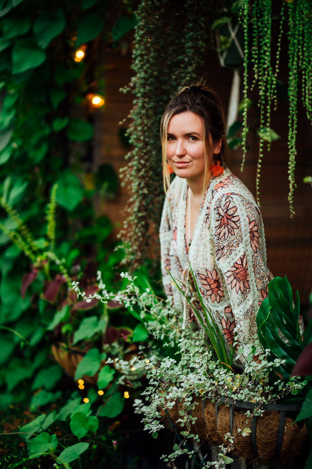Greenery Backyard Pgh Photoshoot-12 - Pittsburgh Wedding Photographer