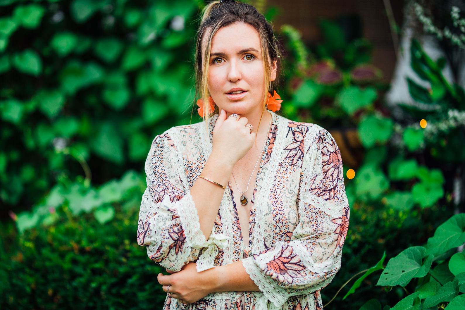 Greenery Backyard Pgh Photoshoot - Pittsburgh Wedding Photographer